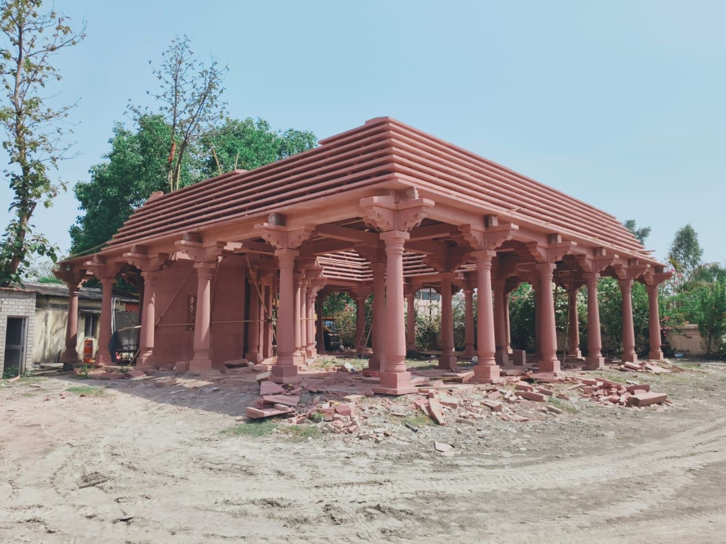 Sabha Mandap done! Shikhar work starts now! – Soppose Architecture Studio