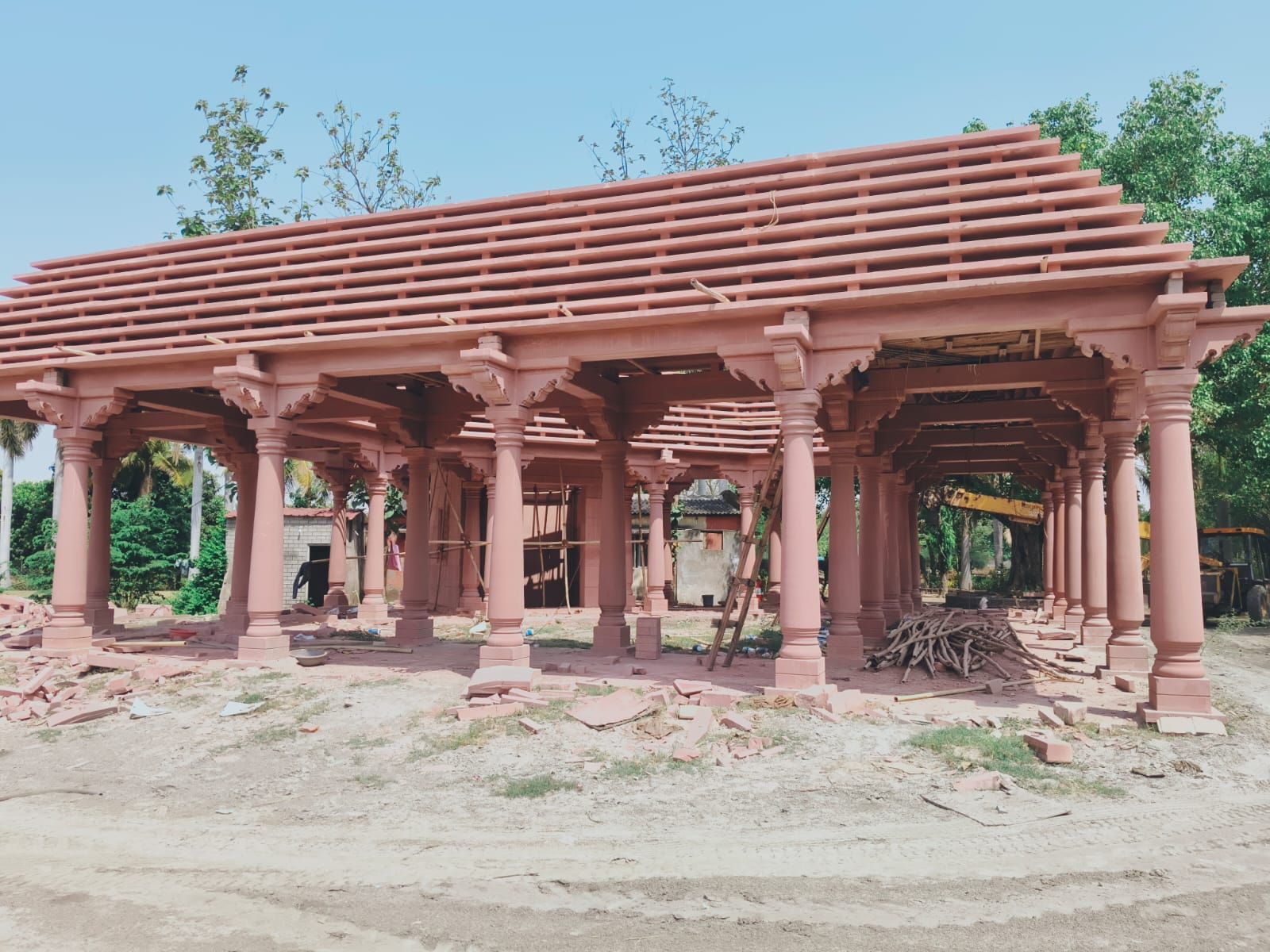 Sabha Mandap done! Shikhar work starts now! – Soppose Architecture Studio